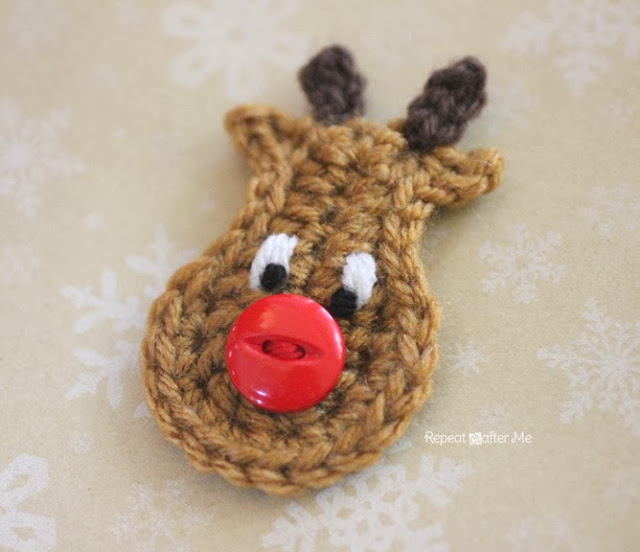 Crochet Reindeer Applique Pattern - Repeat Crafter Me