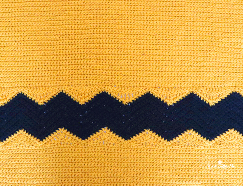 Charlie Brown Chevron Crochet Blanket - Repeat Crafter Me