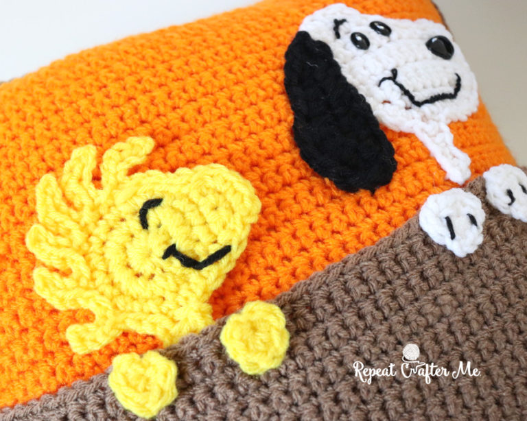 5 Free Snoopy Crochet Projects and Patterns - Repeat Crafter Me