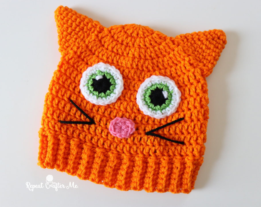 Crochet Cartoon Eye Cat Hat - Repeat Crafter Me