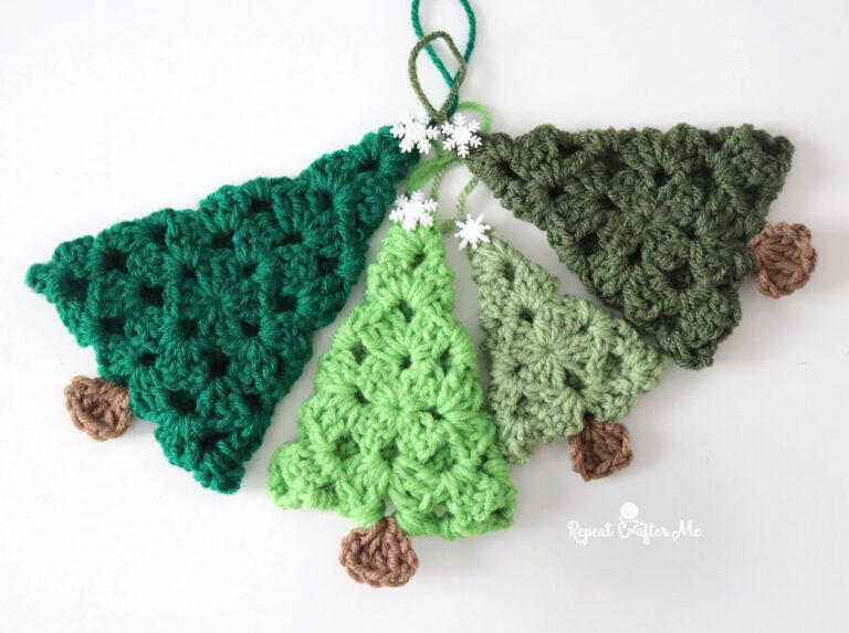 Crochet Granny Square Evergreen Trees - Repeat Crafter Me