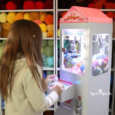 Claw Machine Filled with Yarn! - Repeat Crafter Me