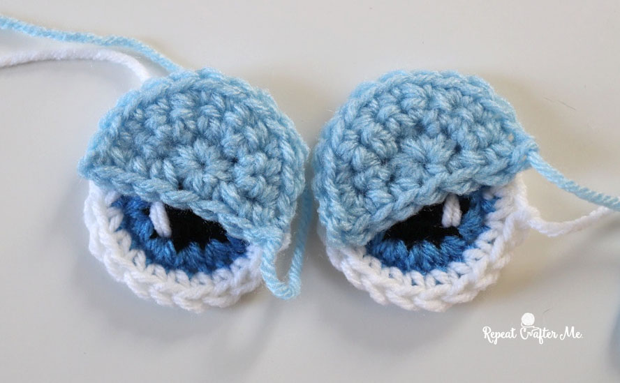 Sleepy Crochet Cartoon Eyes - Repeat Crafter Me