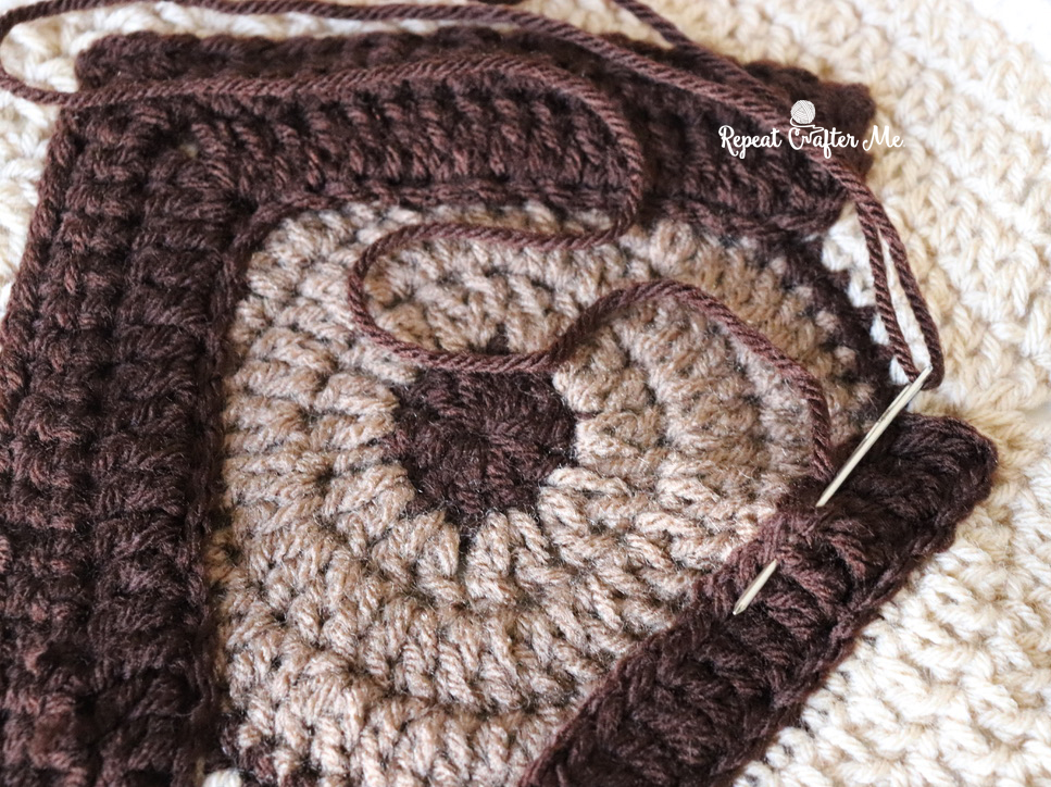 Birdhouse Crochet Square - Repeat Crafter Me