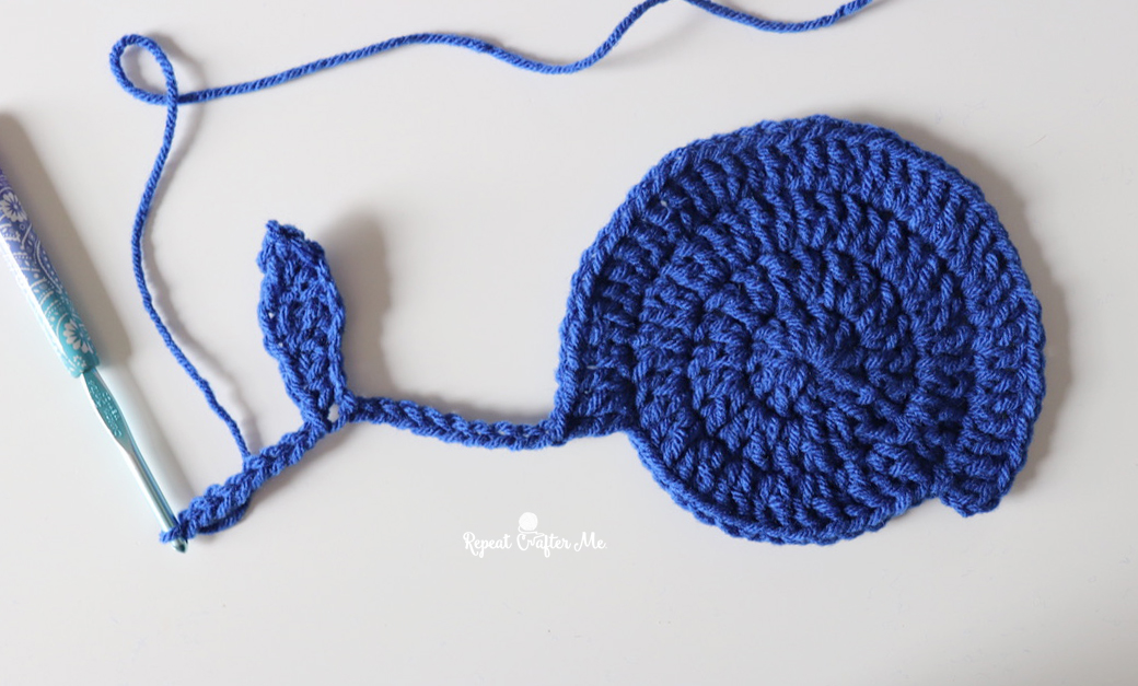 Crochet Whale – Under the Sea CAL Square 7 - Repeat Crafter Me