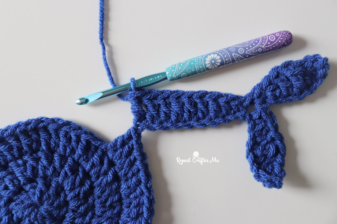 Crochet Whale – Under the Sea CAL Square 7 - Repeat Crafter Me