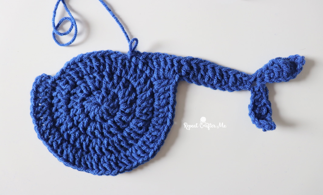 Crochet Whale – Under the Sea CAL Square 7 - Repeat Crafter Me