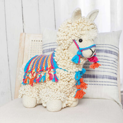 24 Free Crochet Llama Patterns - Repeat Crafter Me