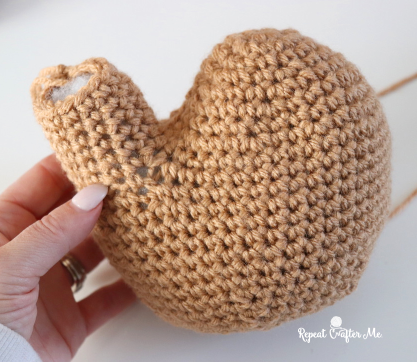 Cute Crochet Camel Pattern - Repeat Crafter Me
