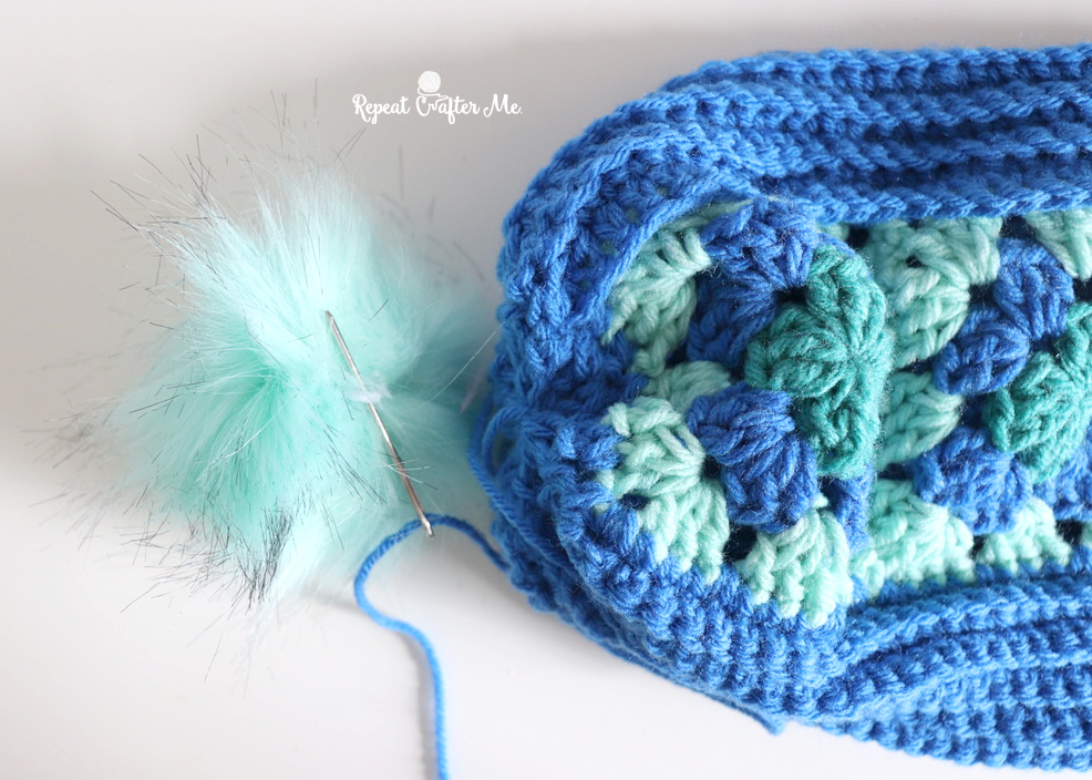 Granny Square Petite Ribbed Beanie Pattern - Repeat Crafter Me