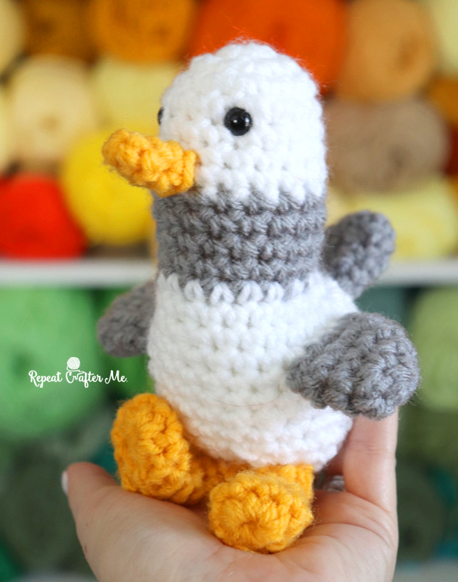 Mini Crochet Seagull Pattern - Repeat Crafter Me